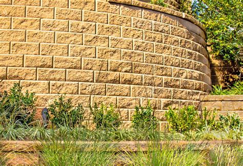 Ledge Wall Retaining Wall Block