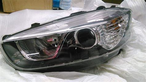 Solución Para Realizar La Fabricación De Prototipos De Piezas Ópticas Para Automóviles DDPROTOTIPO