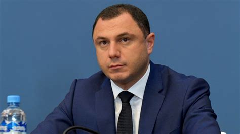 რას ამბობს განათლების მინისტრი სკოლებში ერთკანდიდატიან „არჩევნებზე