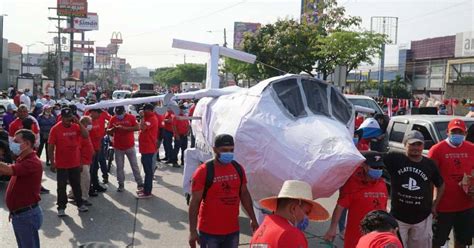 Hondureños se movilizan para conmemorar el Día del Trabajador
