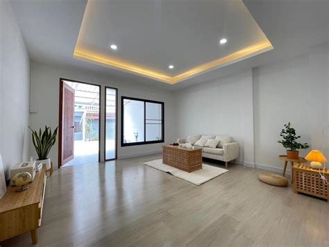 ทาวน์เฮ้าส์รีโนเวท ซอยนวมินทร์ 111 ใกล้โรงเรียน Ennxo