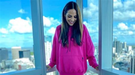 Fabiola Campomanes Posa En Bikini Y Luce Su Torneada Figura En El Radar
