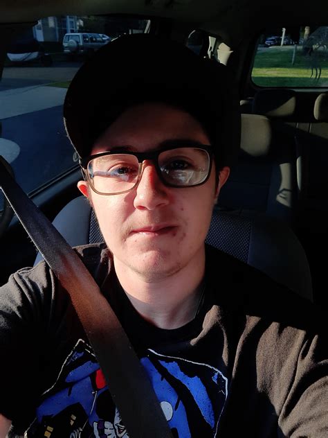 New Glasses Age Pass Scrolller
