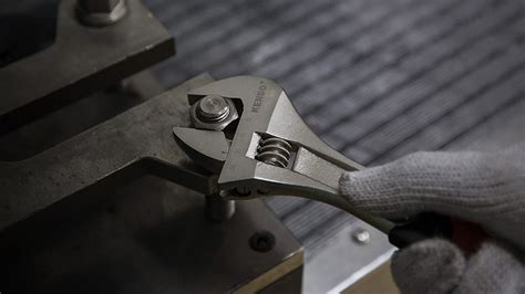 ทำความรู้จัก ประแจเลื่อน เครื่องมือช่างใช้ทำอะไรและวิธีดูแล