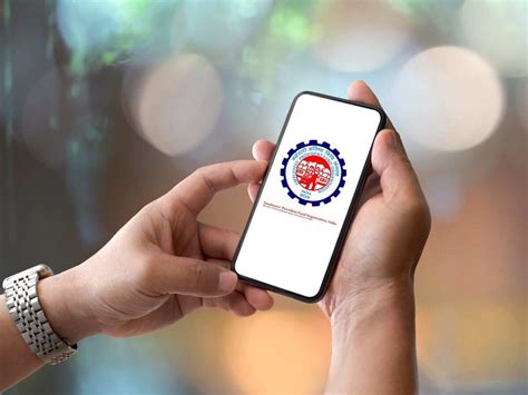 EPFO Big Decision Aadhaar Card Removed From Document List For Update Or Correction No Longer