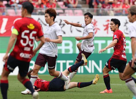 【鹿島】ホーム神戸戦12年ぶり勝利 植田直通＆関川郁万が神戸大迫をシュート0に封じ無失点 J1写真ニュース 日刊スポーツ