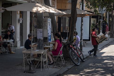 Los Restaurantes De La CDMX Se Han Apropiado De Las Calles
