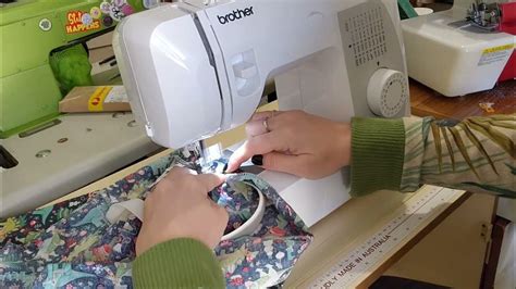 Sewing Elastic Into Waistbands In One Easy Step Youtube