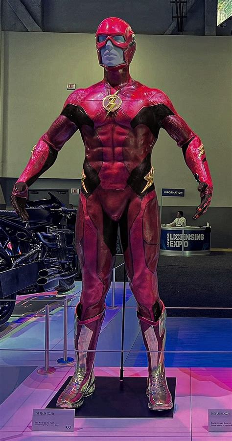 Dceu Flash Suit Recolorredesign By Joseledits By Tytorthebarbarian On