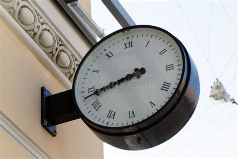 Clock With An Arrow On The Wall Stock Photo Image Of Dial Mechanical 146808126