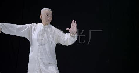 太极大师打太极拳064096x2160高清视频素材下载编号9473270实拍视频光厂vj师网