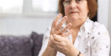 Artritis Reumatoidea De Qué Se Trata La Enfermedad Que Inflama Las