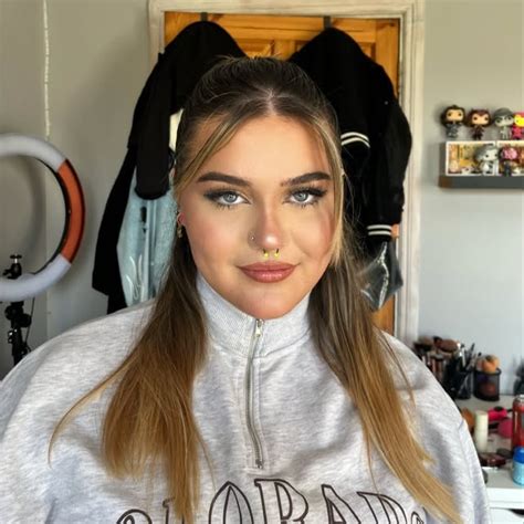 Tara Davitt Tara Davitt On Threads