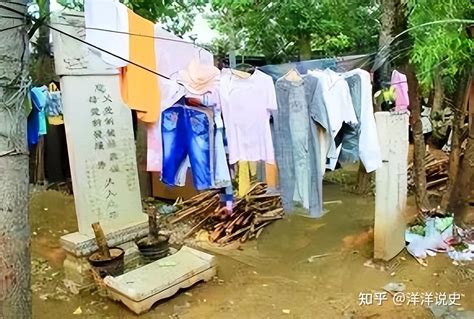 2013年，清朝皇族后裔霸占国家土地，仗着姓氏高贵法庭上痛骂法官 知乎