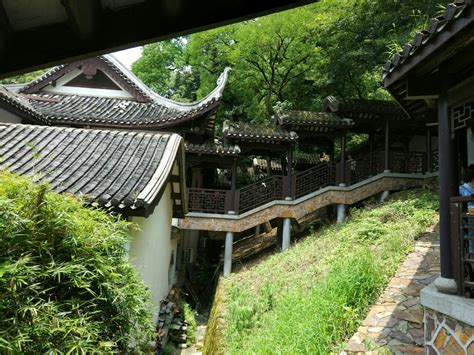 2025岳麓书院游玩攻略 岳麓书院是岳麓山的一大景点 【去哪儿攻略】