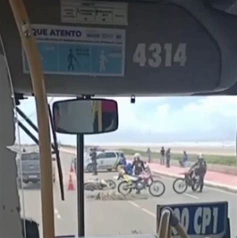 Condutor De Motocicleta Morre Após Colidir Com Trator Em Aracaju F5