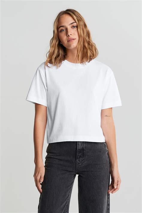 Basic Tee Vit Dam Gina Tricot Simple Black Dress Base Clothing