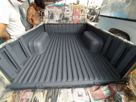 เทา รึ ดำ ดี อู่ชาญพิศุทธิ์ ปะผุ เคาะ พ่นสี ระบบ2k