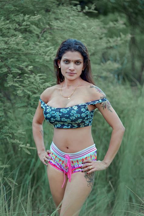 Resmi R Nair On Twitter Nude In Forest Video Out In Crearn App Creator Resmirnair