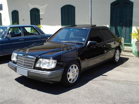 1995 Mercedes-Benz E420 Base 4dr Sedan 4-spd auto w/OD