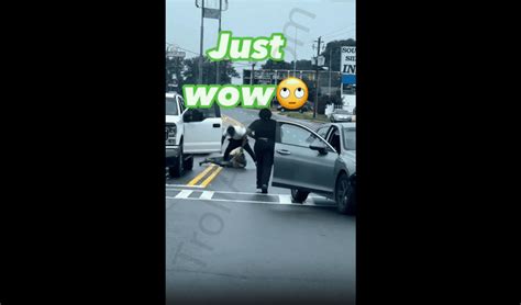Couple Wasnt Playing With This Guy After He Got Out His Car And Hit