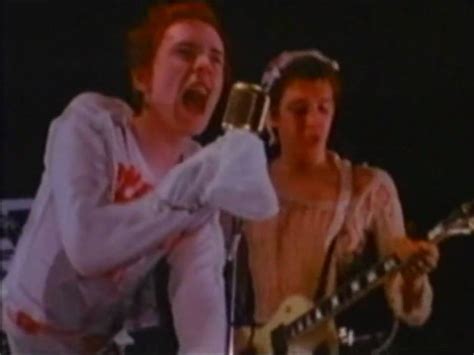 Sex Pistols God Save The Queen Hd Offical Music Video Acordes Chordify
