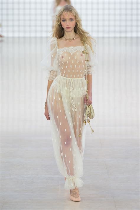 Chloé Spring 2025 Ready To Wear Runway Fashion Show And Collection