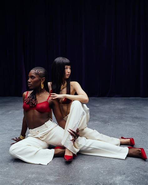 掲開jennie新專輯《ruby》細節！致敬莎士比亞、挑戰各種風格 Elle Hk