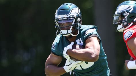 Eagles Rb Saquon Barkley Explains Why He Came To Philly Yardbarker