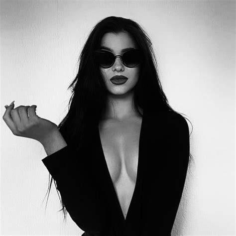ᴍᴀʀɪᴀ ᴘɪɴᴄʜᴜᴋ Ayiiachuk • Threads Say More