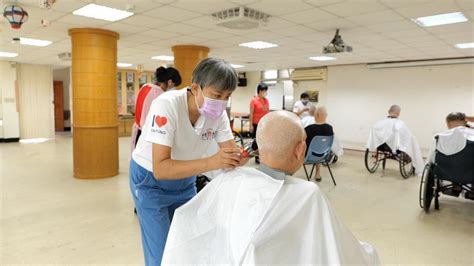 臺東新住民義剪志工隊 走進社區服務長者四季線上4gTV