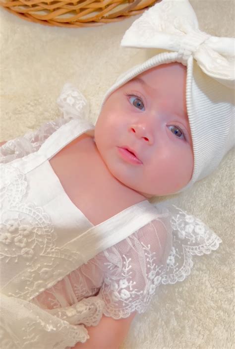 ‎جانان ‎ ‎شما هم مثل من با صداش قند تو دلتون آب شد؟🤭😍😁 بچهخنده