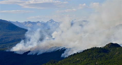 Dramática Situación En Chubut El Incendio En El Parque Nacional Los