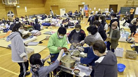 Algunos De Los Más De 200 Muertos En Los Sismos En Japón Estaban En