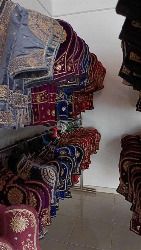 නිලමේ ගෙදර Viwaha