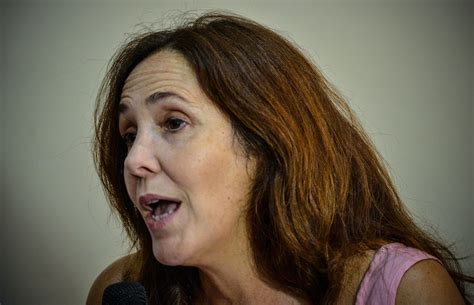 Hija De Raúl Castro Desmiente Ser Pasajera De Avión Estrellado