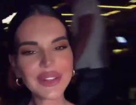 Opa Evo SA KIM je Jovana Ljubisavljević SNIMLJENA U NOĆNOM PROVODU