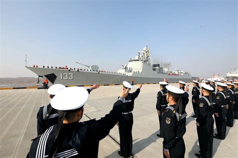 中国海军第47批护航编队起航赴亚丁湾 图片频道 人民网