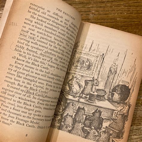 The Rescuers Margery Sharp Illustration Garth Williams A Puffin Book