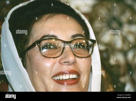 Karachi Pakistanjanuary 1998 Pakistans Former And Late Female Prime