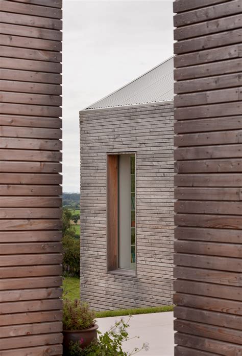 Mary Arnold Forster Architects Creates House With Agricultural Aesthetic
