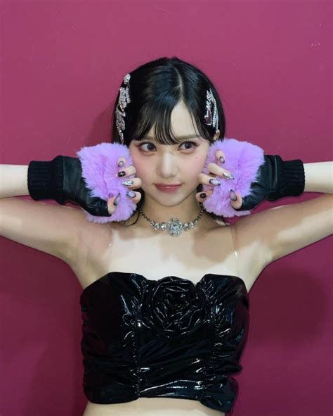 검은 장미 가죽튜브탑 입은 비비지 은하 상큼한 겨드랑이 주름 걸그룹 후방주의 후방사진 은꼴 야짤 움짤 Bj 걸그룹 후방게시판 커뮤니티 입니다