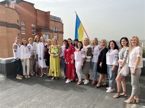 Привітання з нагоди Дня Державного Прапора і Дня Незалежності України Управління інспекційної