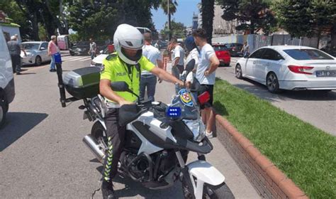 Zonguldak ta feci kaza Motosikletle otomobil çarpıştı Son Dakika