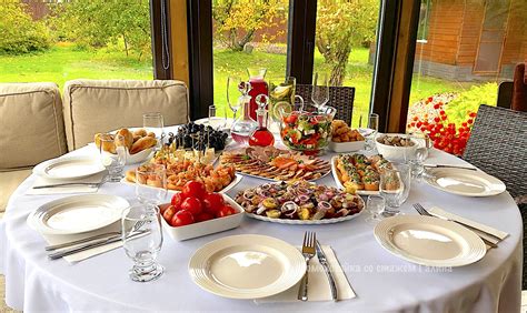 Праздничный стол на День рождения дорогой мамочки отметили в кругу семьи Домохозяйка со