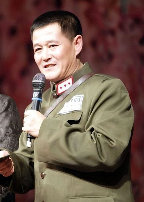 42歲陳冠希太滄桑？現身上海酒吧狂歡 網驚：撞臉趙本山 中港最吸睛 娛樂 世界新聞網