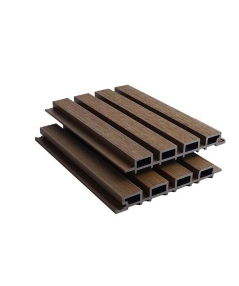 2 5m Slatted Cladding Lawnhub