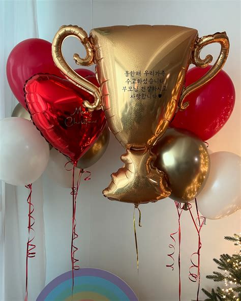 바이챈파티🎀졸업풍선 포토존 기업행사 풍선장식 연예인서포트 연예인풍선 광고촬영풍선 웨딩풍선 브라이덜샤워 돌잔치풍선 🫧케이크미니쉐입풍선 🫧아기상어풍선꽃다발 아기상어🦈