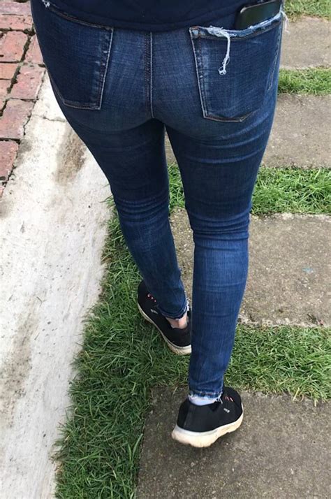 Sofia Butt By Camila Nalgon On Deviantart