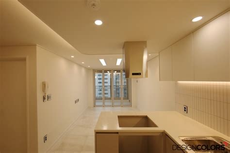 한강타운 주방 인테리어 용산구 산천동 한강타운 24평 아파트 인테리어 디자인컬러스 조명 디자인의 포인트를 엣지있게 연출한